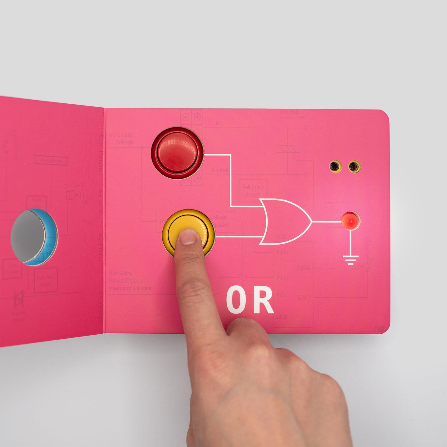 Computer Engineering for Babies. Gift For Their First Problems - Petit Pli